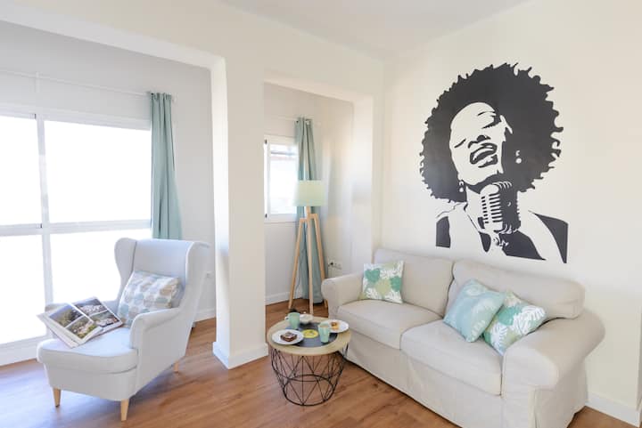 Cosy And Bright Flat In The Heart Of Málaga - Malaga