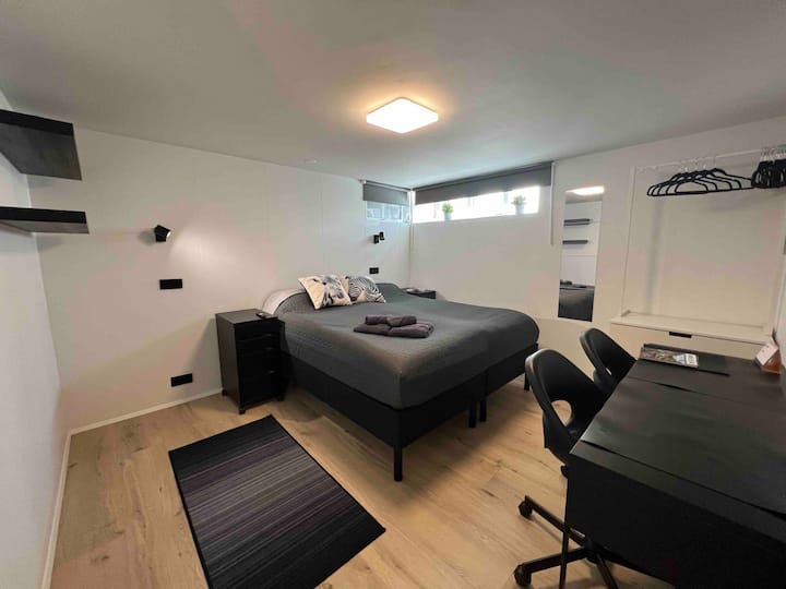 Double Or Twin Room – Parking + Walkable Area - Islande