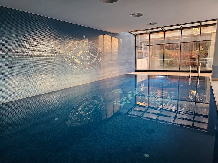 Perfect Residence Taksim, 2 Bedrooms With Pool - Istanbul