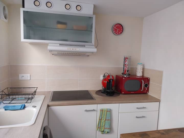 Appart Indépendant Avec Terrasse - Lunel