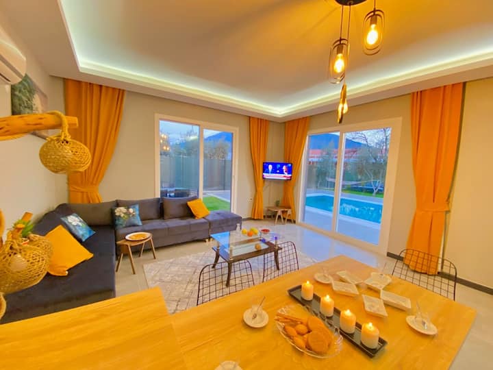 6+1 Kişilik Havuz Güneş Doğa Huzur Harika Villa - Fethiye