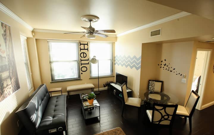 2bd 2bth Historic Bldg 2 Miles From Disneyland! - Anaheim, CA