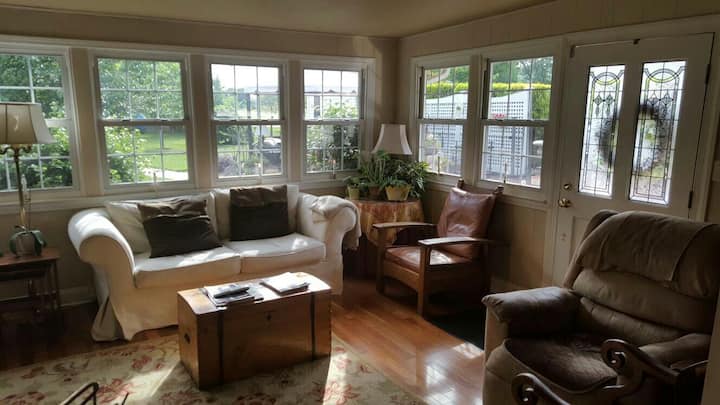 Master Bedroom Suite - Trenton, NJ