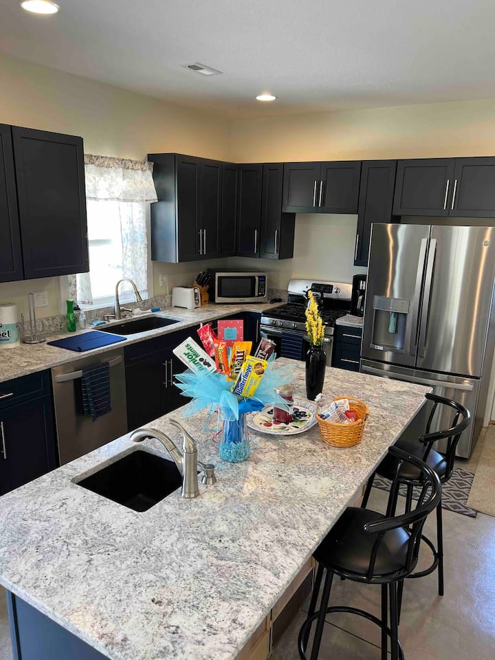 New, Country Living In Monument - Larkspur, CO