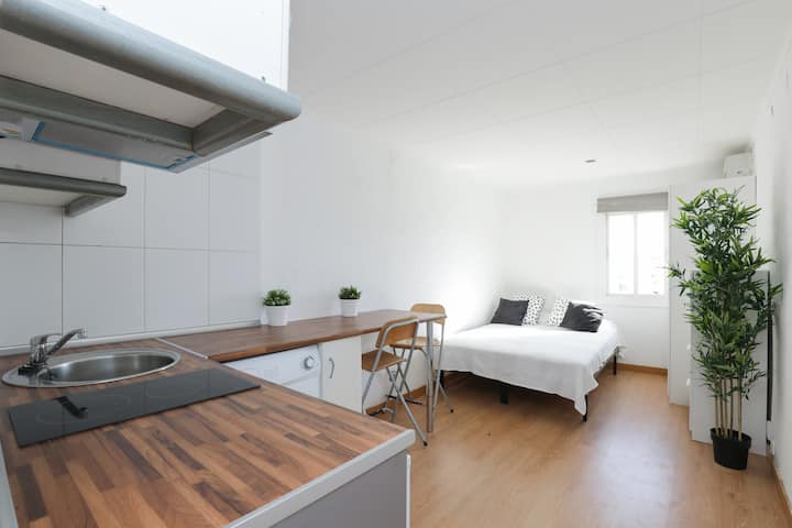 Loft In Barcelona (Renovated 2024) - Barcelona