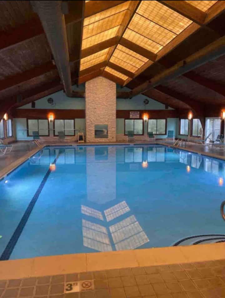 Stay 5 Nights Get 1 Free L Indoor Pools L Hot Tub - Kure Beach, NC