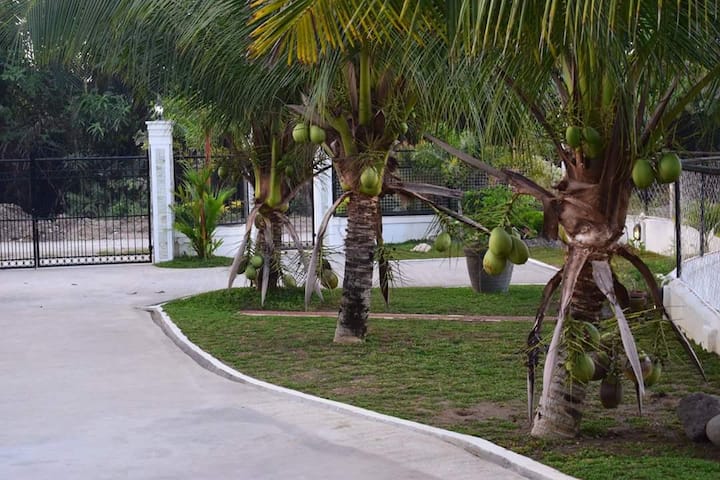 Kendall Place Apartment - S3  (Windsor) - Cagayan de Oro