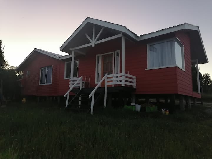 Cabañas Mirador Aituy Con Bello Entorno Campestre. - Queilen
