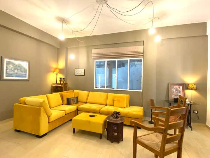 3br On Mm Stairs With A Quiet Terrace, 24/7 Power - Beirut