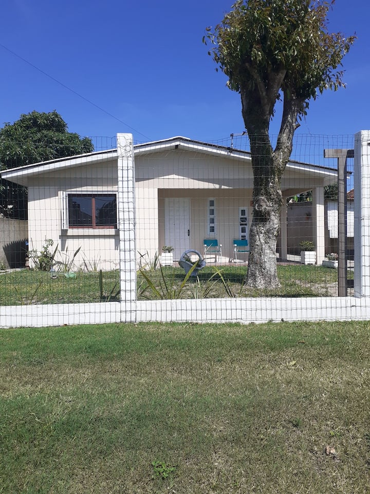 Casa Para Aluguel De Verão - Capão da Canoa