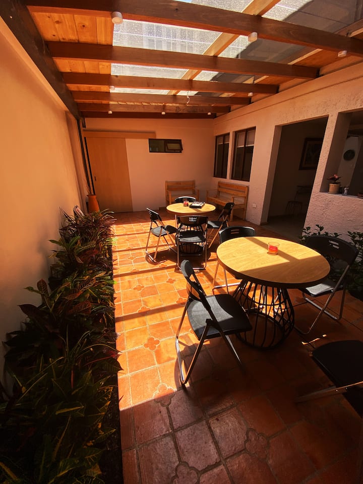 “Mi Casa En Cuenca” Zona Del Estadio - Cuenca