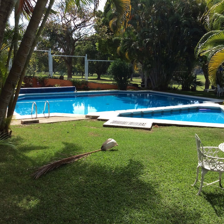 Club De Golf Hacienda San Gaspar: Casa Rosarito - Jiutepec