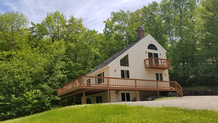 Large Vacation Home With A View - Campton, NH