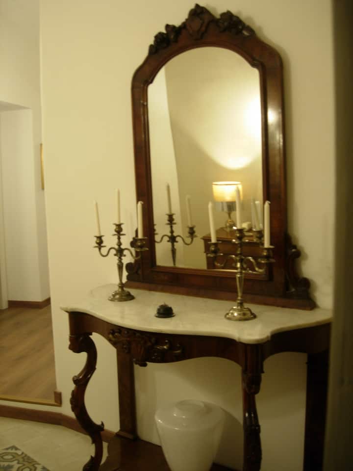 Epic Home Intero Appartamento In Centro A Roma - Roma