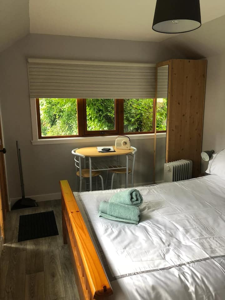 The Bothy - Self-contained Studio Apartment - Stornoway