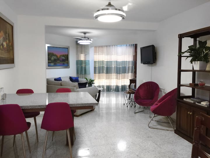 *Spaceful And Cute* Two Bedroom Apartment Gascue - Saint-Domingue