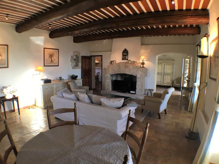 Villa Avec Piscine -Vue A Couper Le Souffle - Gordes