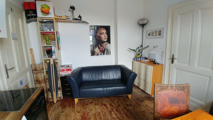 Small But Central :) - Köln