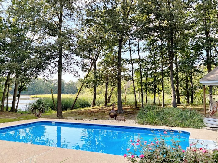 Private Peaceful Waterfront House W/ Pool, Hot Tub - Chestertown, MD