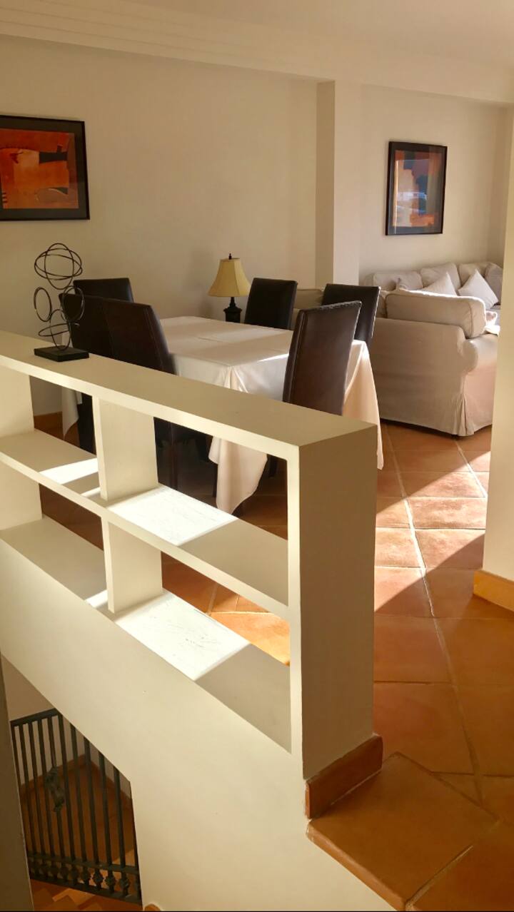 Villa 38 - Casares
