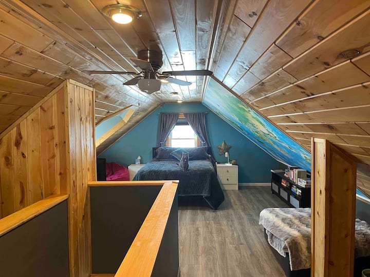 Cozy & Convenient Home W/ Backyard Retreat - 세인트폴