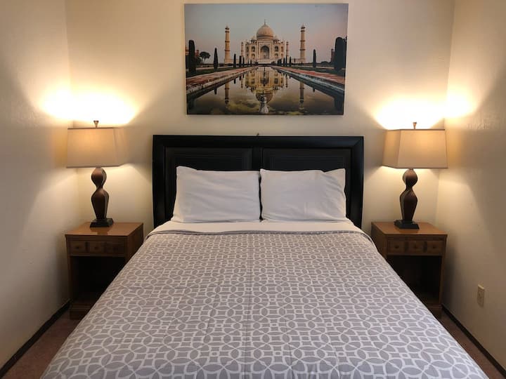 2 Bedroom Townhome With Central Air - Page, AZ