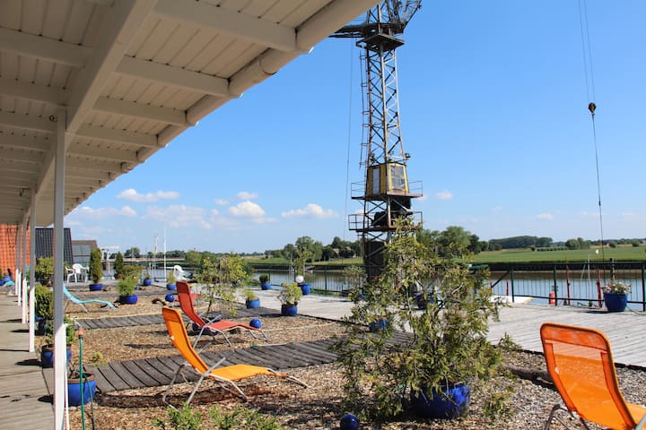 Atelier Auf 165qm Mit Blick üBer Den Fluss - Neuhaus