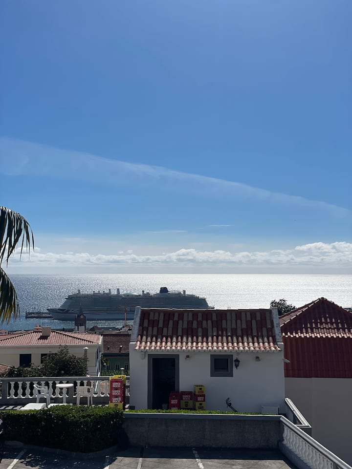 Valhalla Panorama Room-102 Fantastic View/central - Funchal