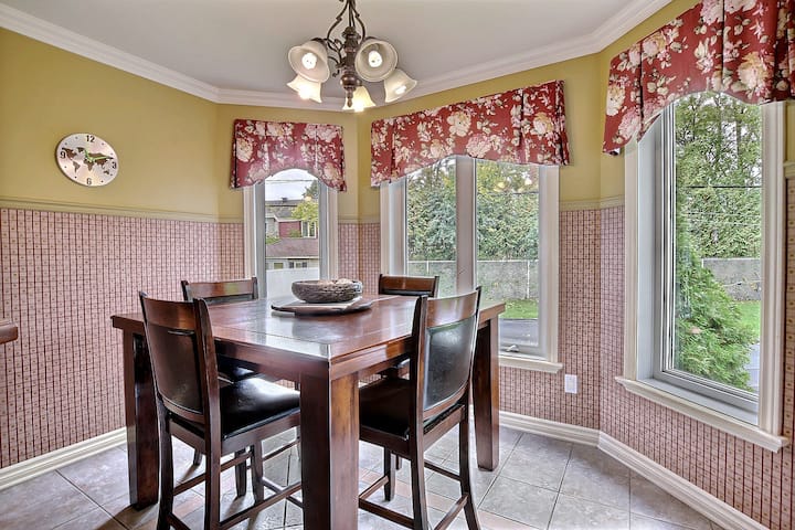 Adresse Par Excellence à Champfleury!n 304463 - Blainville