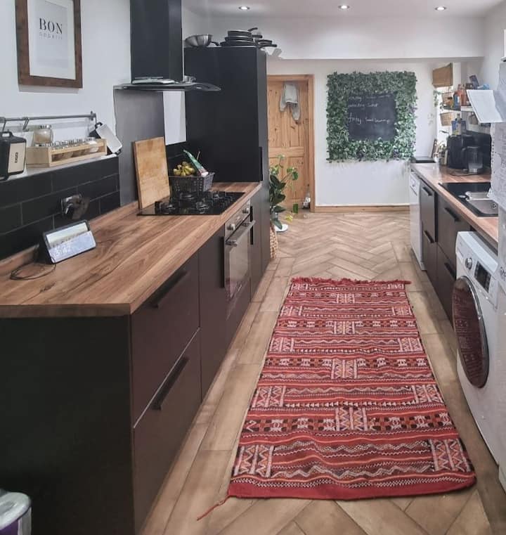 Spacious 1 Bedroom Residential Home. - Telford