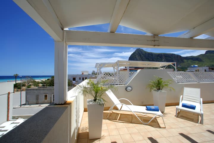 Appartamento Enea Fronte Mare Con Vista Mare - San Vito Lo Capo