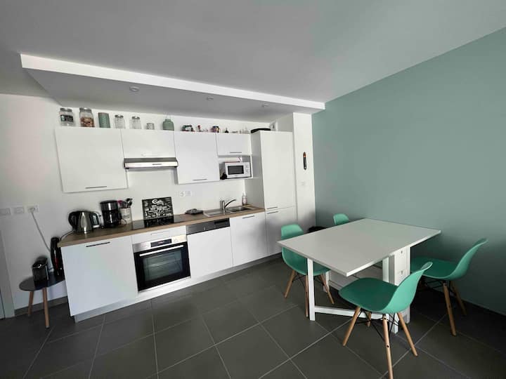 Appartement  Neuf,deux Chambres à 400m De La Plage - Saint-Malo