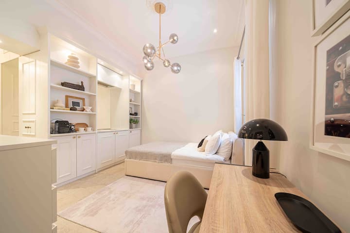Classy Designer Studio In Old Town 5 * Location! - Tallinn