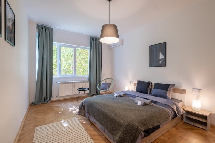 ★ Beautiful Bright And Spacious Central Apt. ★ - Sofia
