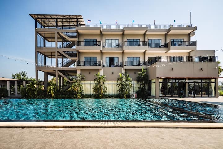 บ้านพิงภูแพรว บ้านพักส่วนตัว เน้นธรรมชาติ สงบ - Tha Yang