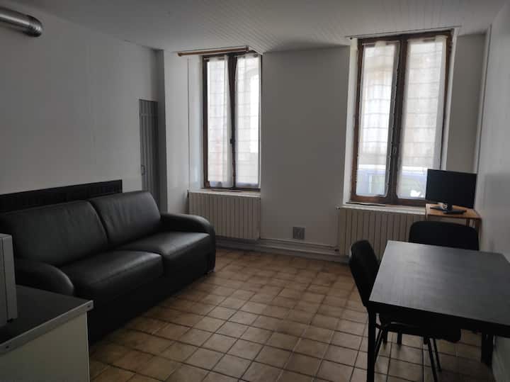 Moulins Studio Idéalement Bien Placé. - ibis Styles Moulins Centre