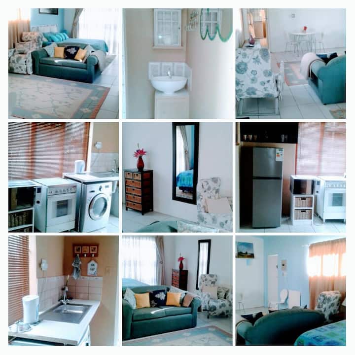 Serenity 36 Df Strauss Kleinmond - Kleinmond