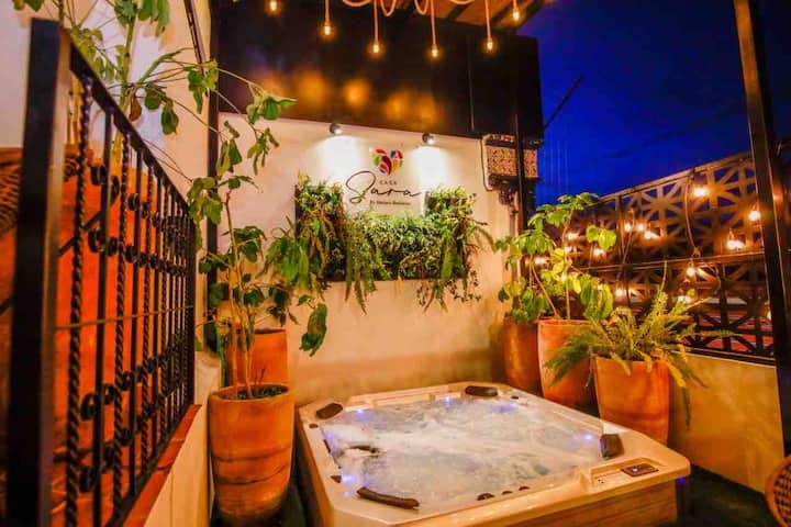 Casa Sara Mariano Con Jacuzzi - 과달라하라