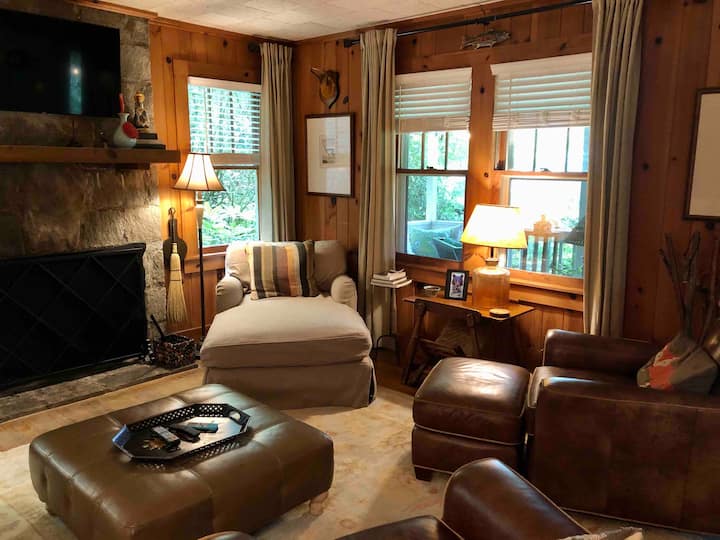 Minutes To Highlands,wooded Retreat - Highlands, NC