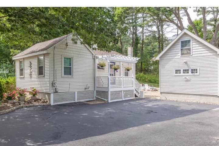 Recently Renovated Home In Kennebunkport Me - Kennebunkport, ME