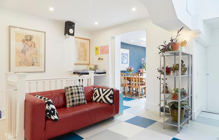 Stylish Family Home In South East London - 브롬리