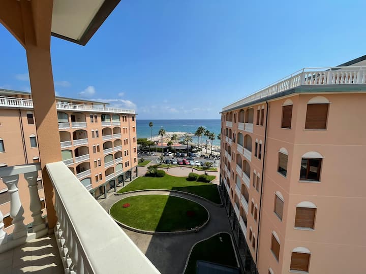 Appartamento Fronte Mare - Laigueglia