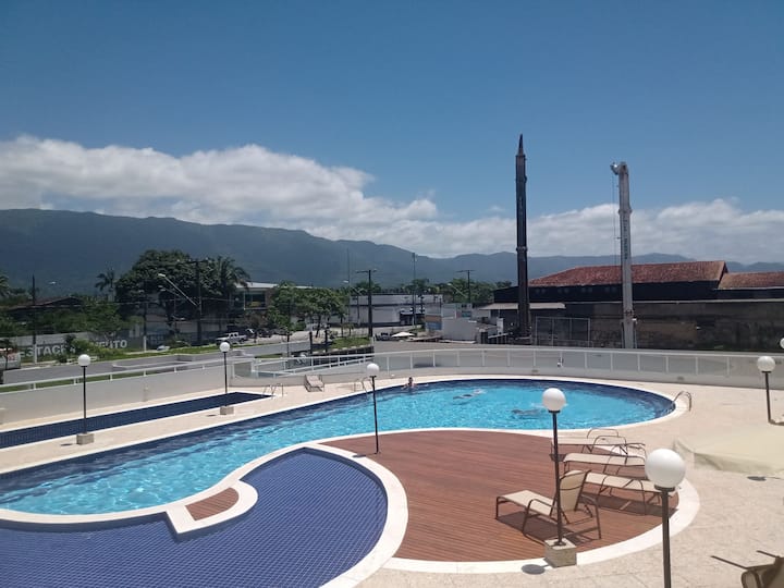Apartamento Encantador Com Piscina. - Bertioga