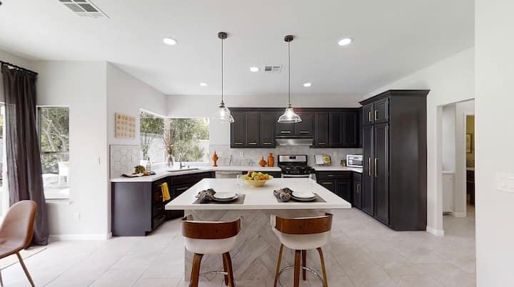 Palm Desert Getaway-beautiful, Modern Home W/pool - Palm Desert, CA