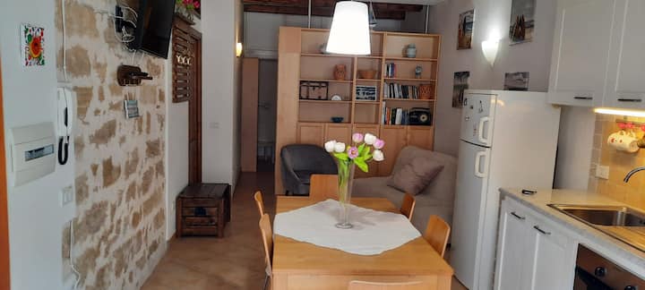 Cosy Little Flat Few Meters Away From The Sea - アルゲーロ