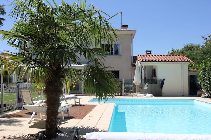 Grande Maison Privée De Luxe. 5 Grandes Chambres. - Muret