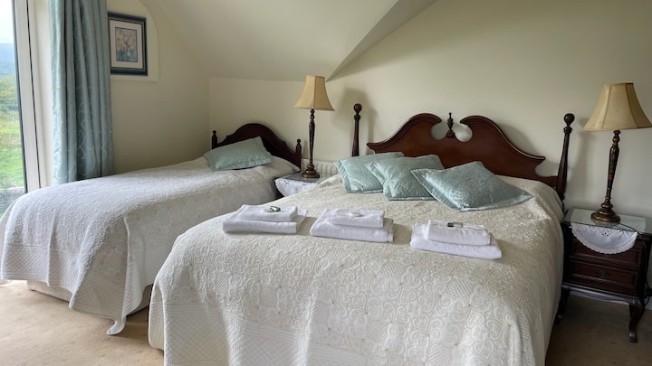 Bedroom Tara Farm B&b - Kenmare