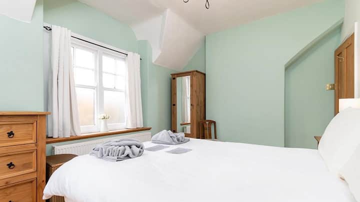 Rhos Cottage, Cosy Bolthole Nr Historic Conwy Town - Conwy