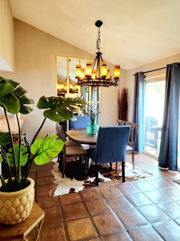 Stylish And Cozy Condo With Southwestern Charm. - Tempe, AZ