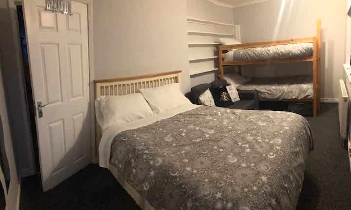 Cheap Stay For Up To 5 People Nr Mcr Airport-2 - Knutsford
